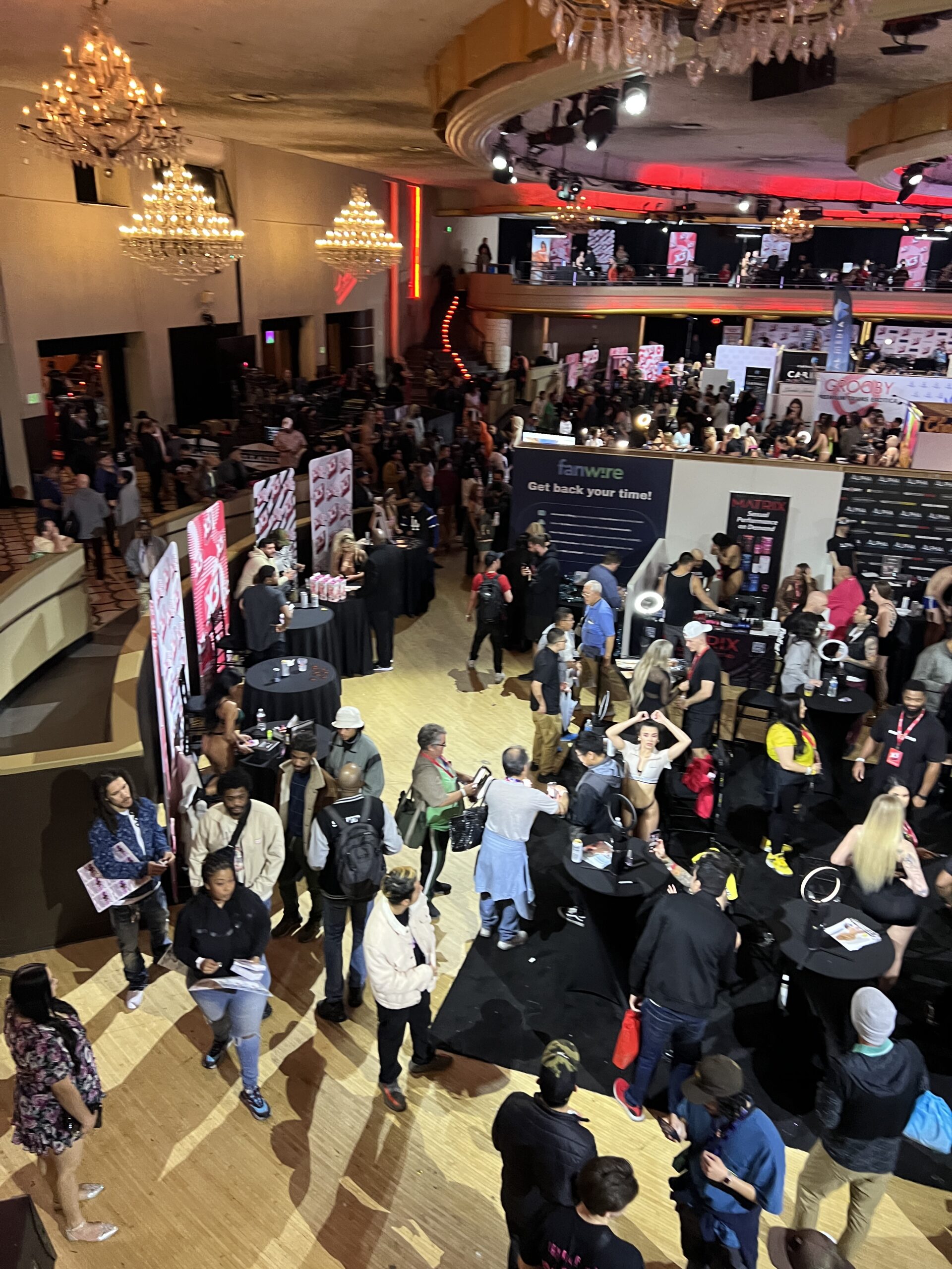 Step by Step Guide Expo and Convention Planning - SUZANNE LOVES YOU!